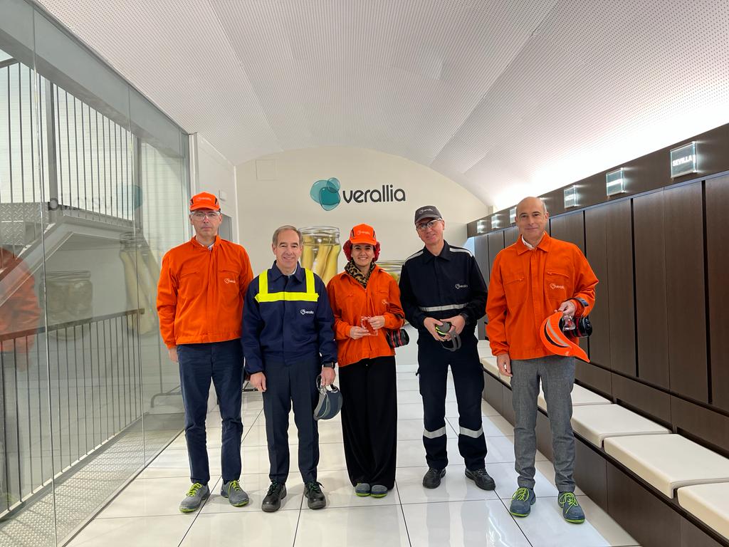 Sogrape visits Verallia's factory in Azuqueca